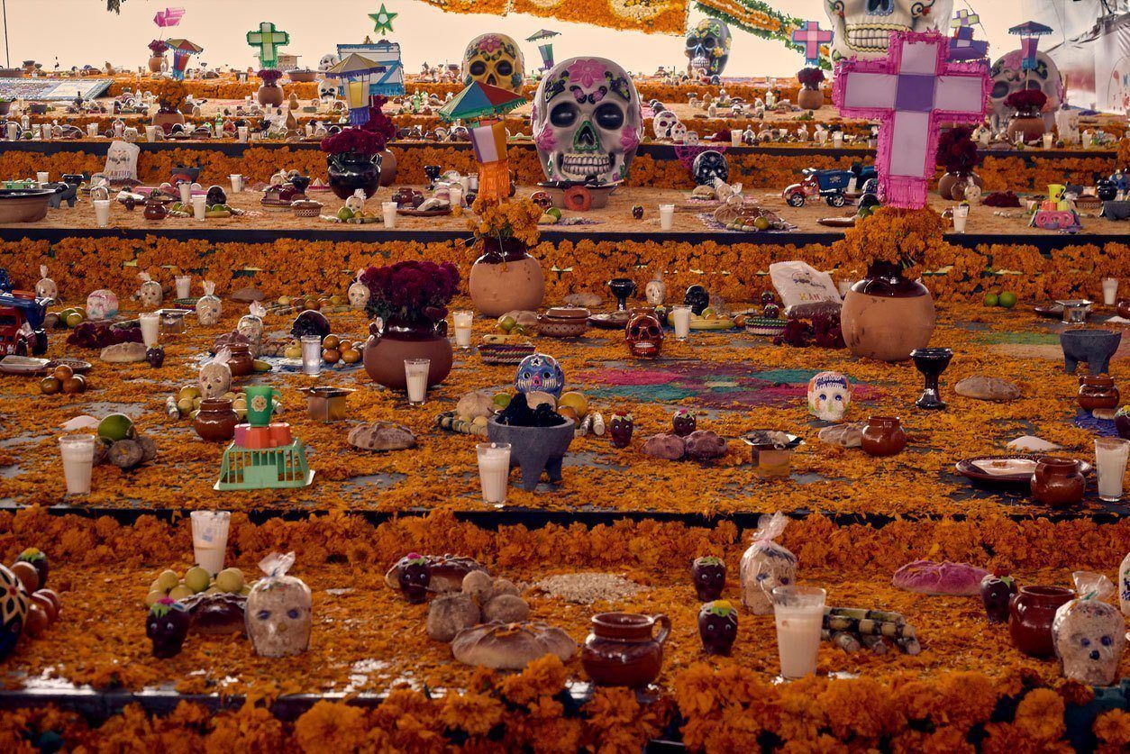 ¿Cómo hacer un Altar de Muertos en una casa?